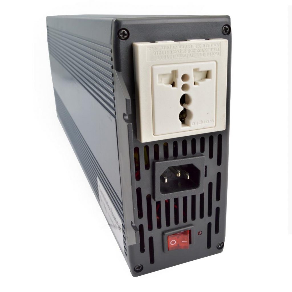 Power Inverter 1500W-With Charger & Full Auto Function 1500W (Taiwan)